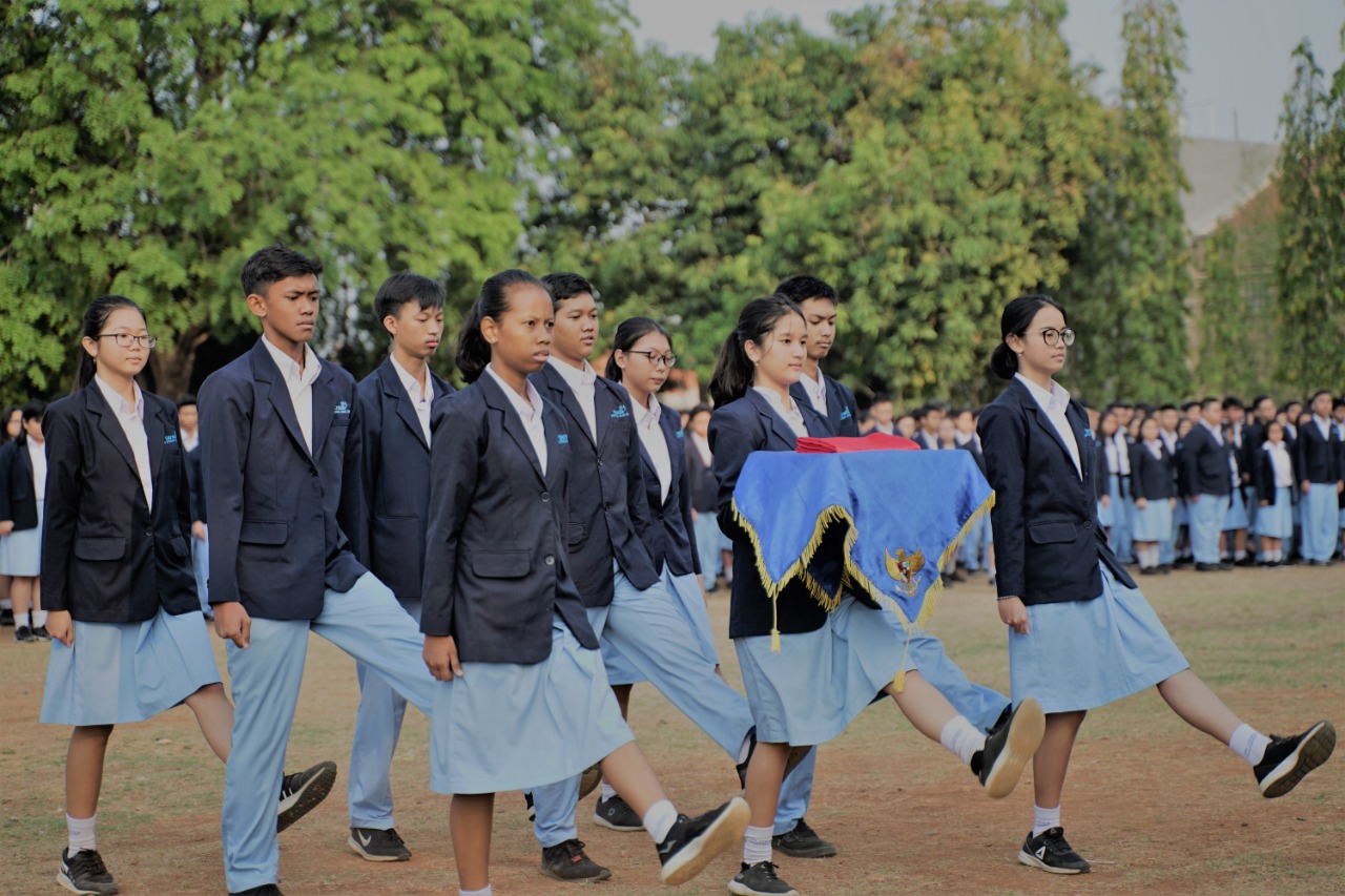 Peringatan Hari Pahlawan Sekaligus Pelantikan Pengurus OSIS dan MPK SMK ...
